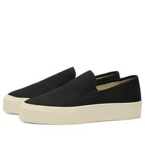ANNIE HOOD Hood Slip On Sneaker