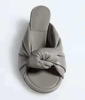 Bottega Veneta Cherry Mule - Basalt