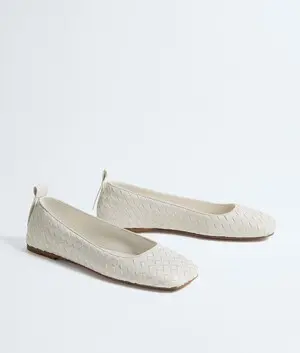 Bottega Veneta Charlotte Ballerina Flats - Alabaster