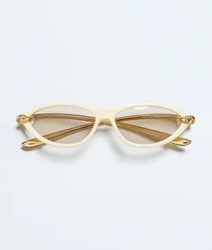 Bottega Veneta Knot Cat Eye Sunglasses Beige/grey