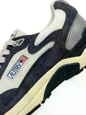 AUTRY Hyperway Low-top Sneakers