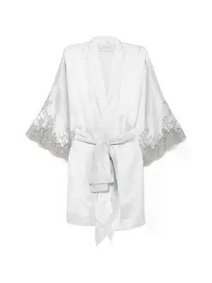 SLEEPWEAR