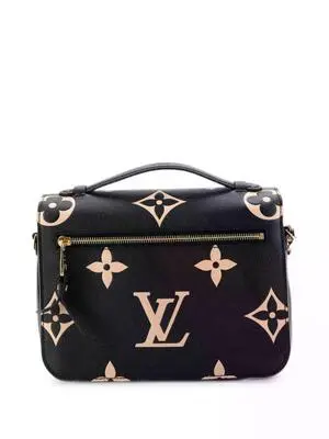 LOUIS VUITTON Pochette Metis Monogram Empreinte Giant Crossbody Bag - Black