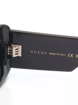 Gucci Rectangle Frame Sunglasses With Logo Detail