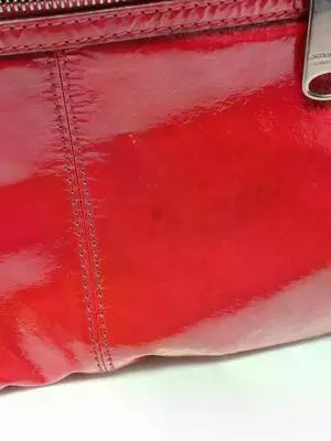 Burberry 2000s Patent-finish Leather Shoulder Bag