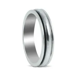 THE JEWELLERY STORE LONDON Plain Spinner Band Ring In Sterling - Silver
