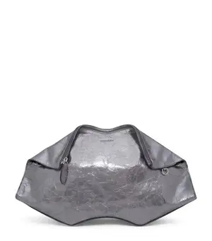 Alexander McQueen Cracked Metallic Leather Manta Pouch - Silver