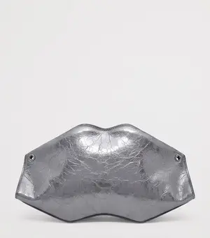 Alexander McQueen Cracked Metallic Leather Manta Pouch - Silver