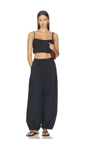 LOVERS AND FRIENDS Eliana Top