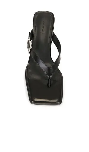 NAKEDVICE The Ida Heel In . Also