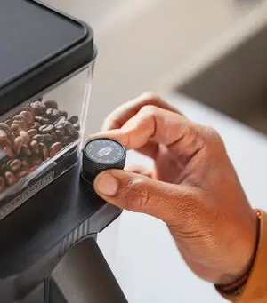 MOCCAMASTER Km5 Coffee Grinder