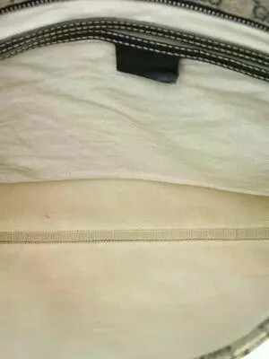 Gucci Gg Supreme Crossbody Bag