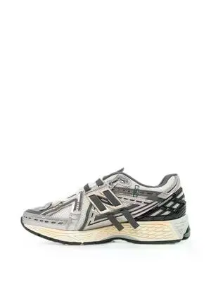 NEW BALANCE 1906a Sneakers
