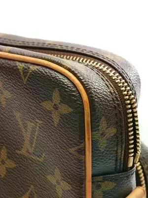 LOUIS VUITTON Monogram Shoulder Bag