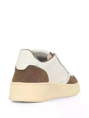 AUTRY Medalist Calf Leather Sneakers