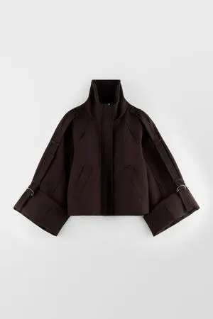Arakii Short Pleat Jacket - Burgundy