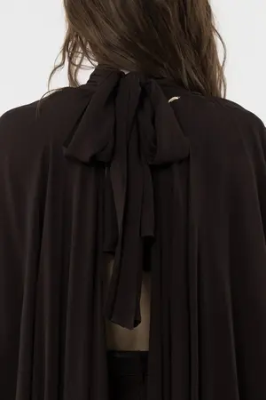 Arakii Flowy Maxi Cape