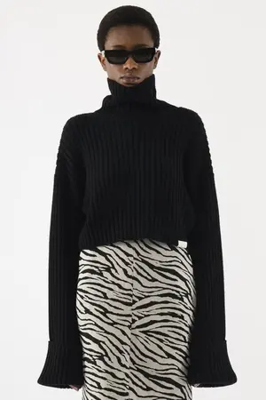 Arakii Knitted Cropped Polo