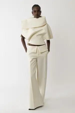 Arakii Structured Pants