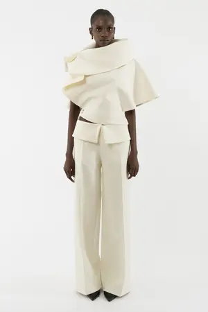 Arakii Structured Top - Off-white