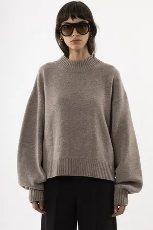 Arakii Knitted Sweater