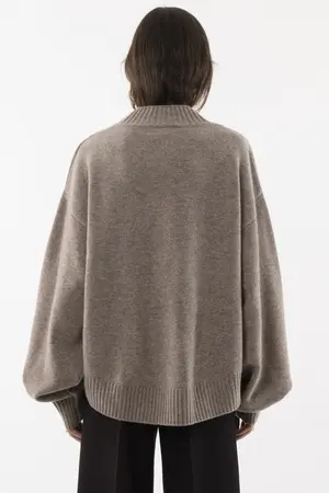 Arakii Knitted Sweater