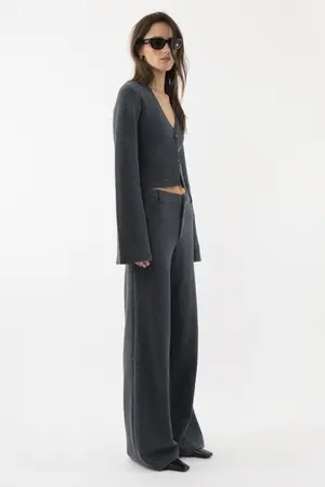 Arakii Tight Waist Cardigan
