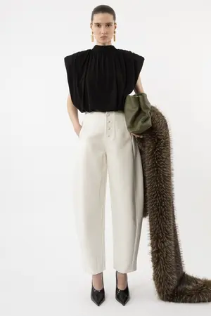 Arakii Barrel Suit Pants - Off-white