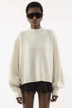 Arakii Knitted Sweater