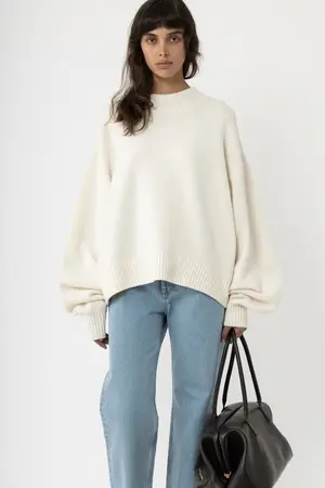 Arakii Merino Wool Knitted Sweater With Voluminous Sleeves - Cream