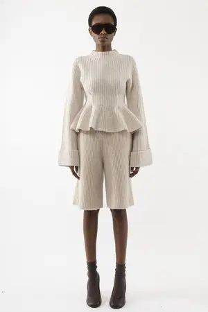 Arakii Heavy Knitted Peplum Turtleneck - Creme White