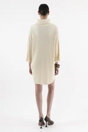 Arakii Braided Knit Sweater