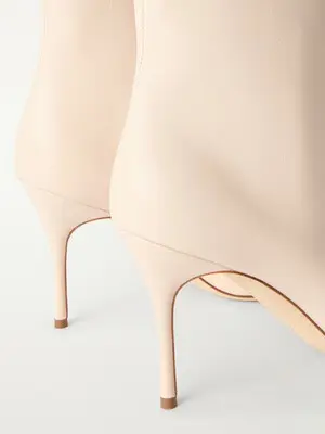 Manolo Blahnik Insopo 90 Leather Ankle Boots
