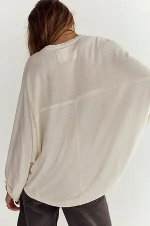 We The Free Like No Other" Silk Long Sleeve Tee - Tea