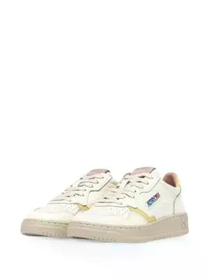 AUTRY Medalist Panelled Sneakers - Neutrals