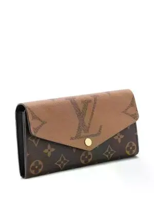 LOUIS VUITTON Sarah Wallet Nm Reverse Monogram Giant And Monogram Canvas Small Wallets - Brown