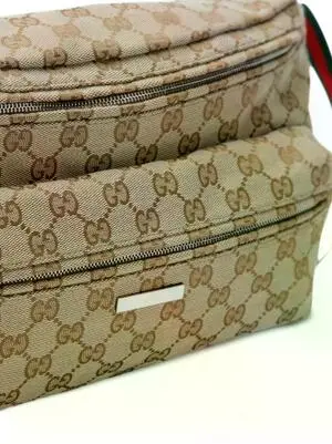 Gucci Gg Supreme Messenger Bag