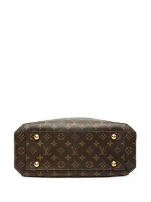 LOUIS VUITTON 2016 Monogram Montaigne Mm Satchel - Brown
