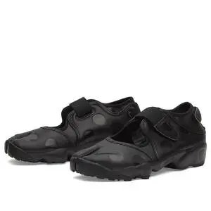 Nike Air Rift Dot Sneaker