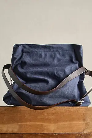 We The Free Preston Sling Bag - Navy
