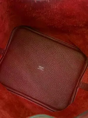 Hermès 2020 Clemence And Swift Picotin Lock 22 Eclat Handbag - Red