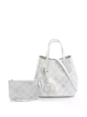 LOUIS VUITTON 2010-2026 Monogram Mahina Blossom Pm Satchel - Silver