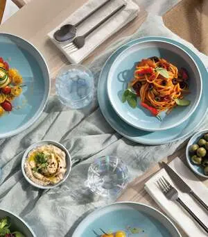VILLEROY & BOCH Porcelain Perlemor Aqua Pasta Bowl