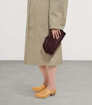 Bottega Veneta Large Leather Nodo Pouch