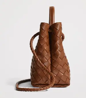 Bottega Veneta Small Leather Andiamo Top-handle Bag - Red