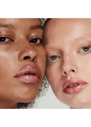 ISAMAYA Metal Lip Balm - Pantomime