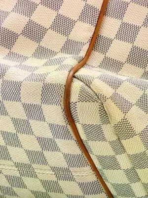 LOUIS VUITTON Damier Mm Tote Bag - White