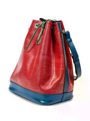 LOUIS VUITTON Noe Bucket Bag - Red