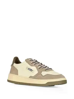 AUTRY Medalist Perforated Panelled Sneakers - Neutrals