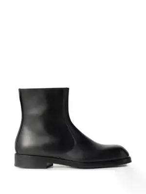 LEMAIRE Zipped Ankle Boots In Shiny Leather - Black
